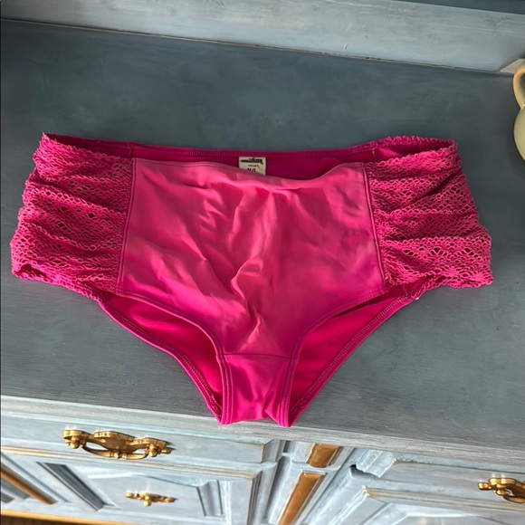 Hollister | Swim | Hot Pink Lace Bikini Bottoms | Poshmark